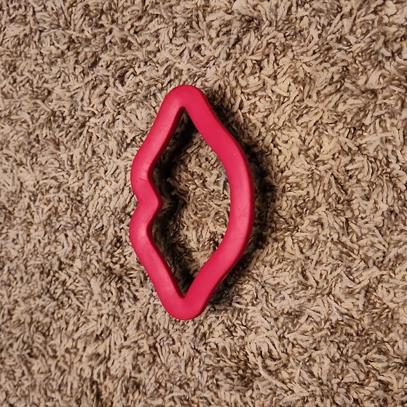 Kitchen | Lips Metal Cookie Cutter | Poshmark
